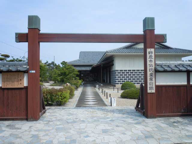 鈴鹿市伝統産業会館 ー 営業時間・場所・地図等の情報 | まっぷるウェブ