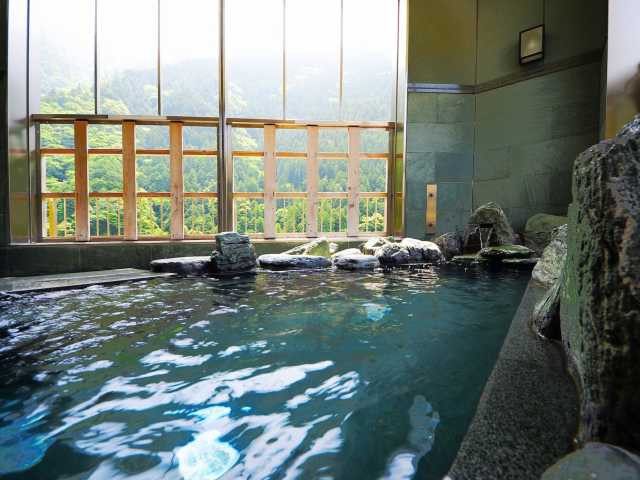 大歩危温泉 サンリバー大歩危(日帰り入浴) ー 営業時間・場所・地図等の情報 | まっぷるウェブ