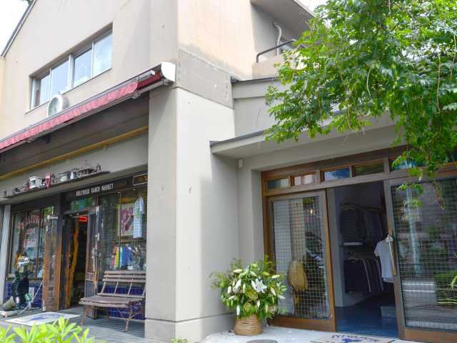 HOLLYWOOD RANCH MARKET ー 営業時間・場所・地図等の情報 | まっぷるトラベルガイド