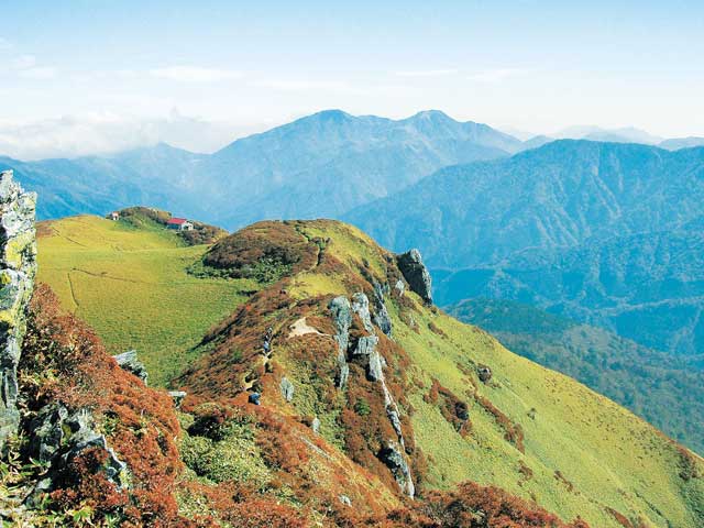 剣山観光登山リフト ー 営業時間・場所・地図等の情報 | まっぷるウェブ